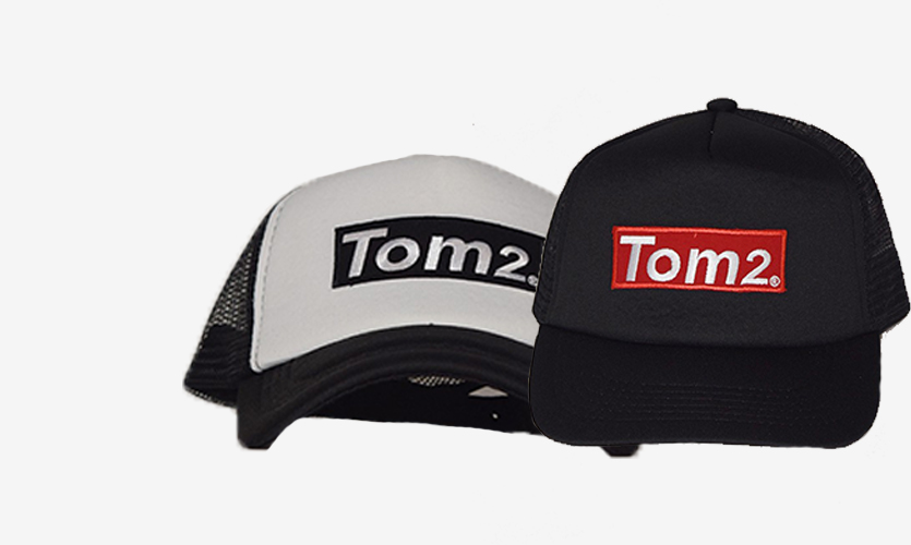TOM2 – Clothes and accessories
